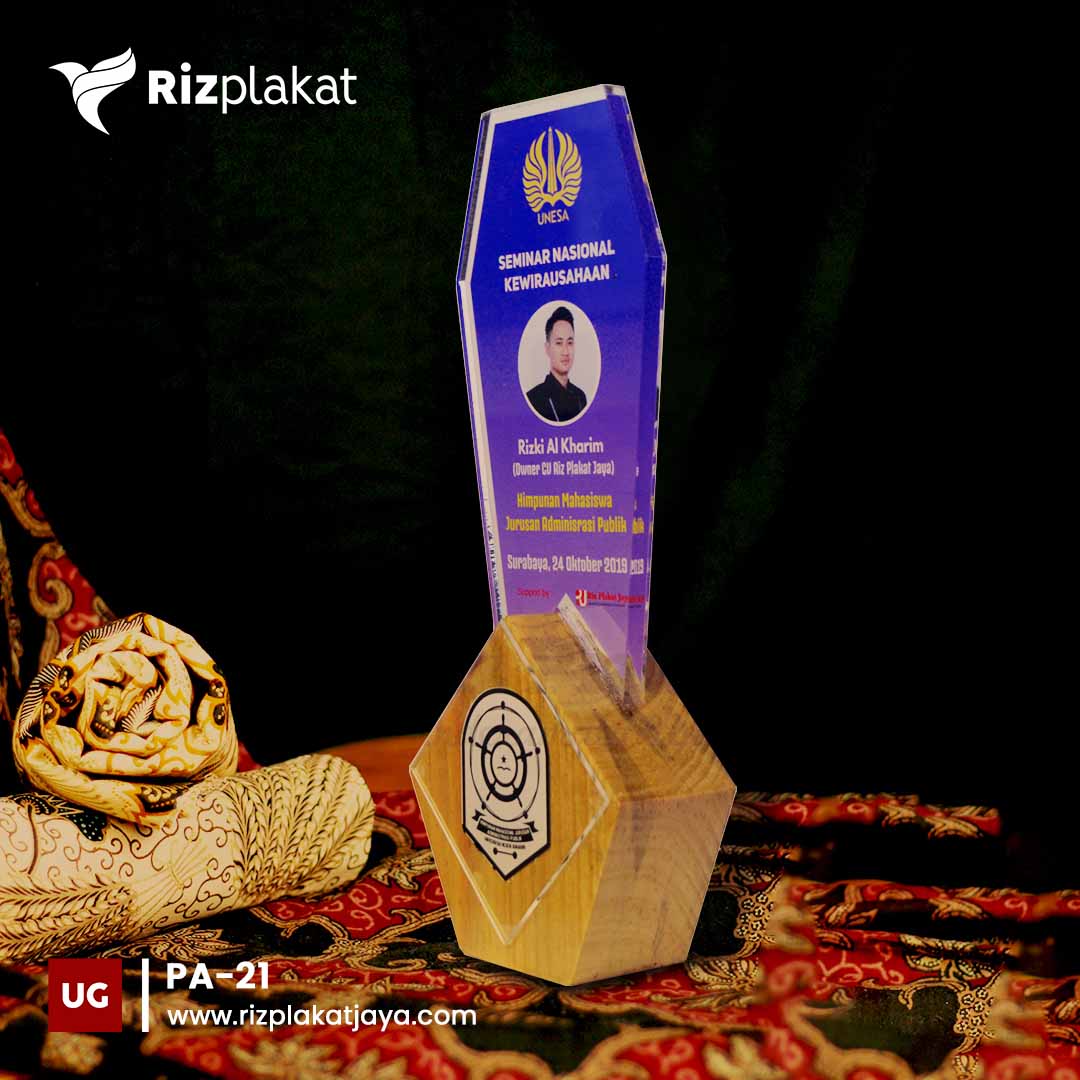 Plakat Akrilik Narasumber Seminar