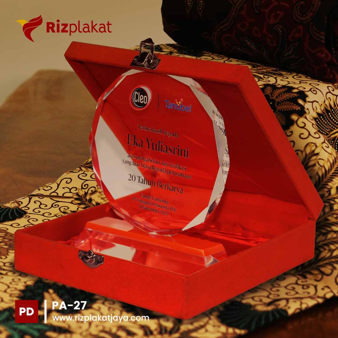 Plakat Akrilik Tanobel Cleo