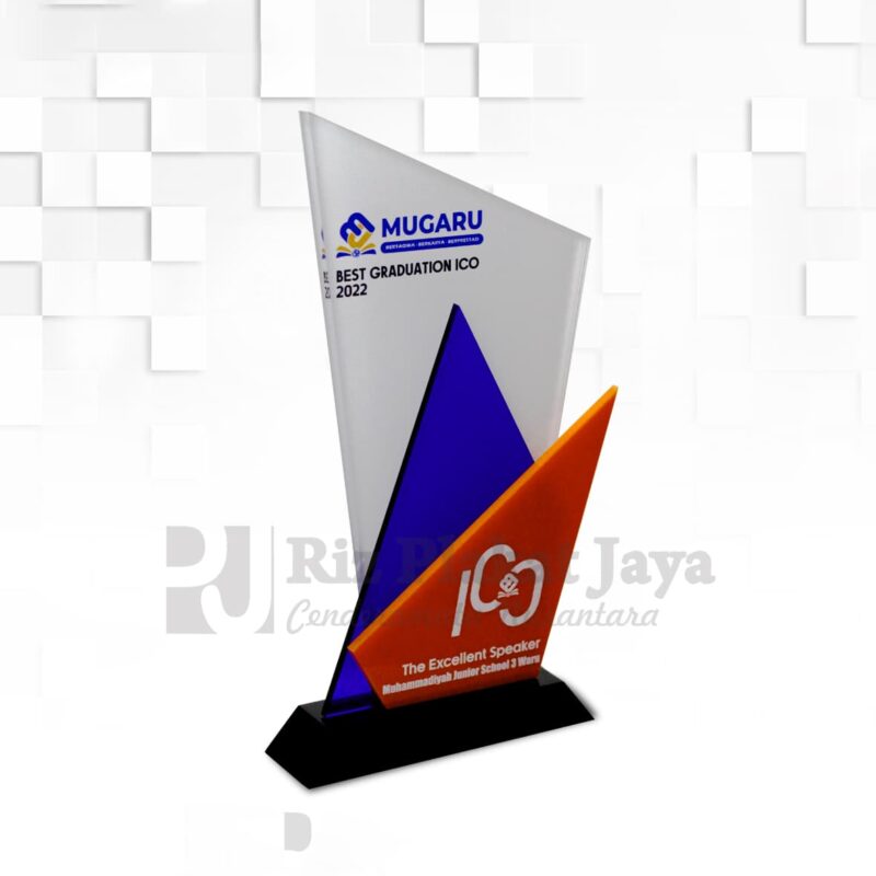 15 Ide Desain Plakat Akrilik Paling Kreatif dan Terpopuler